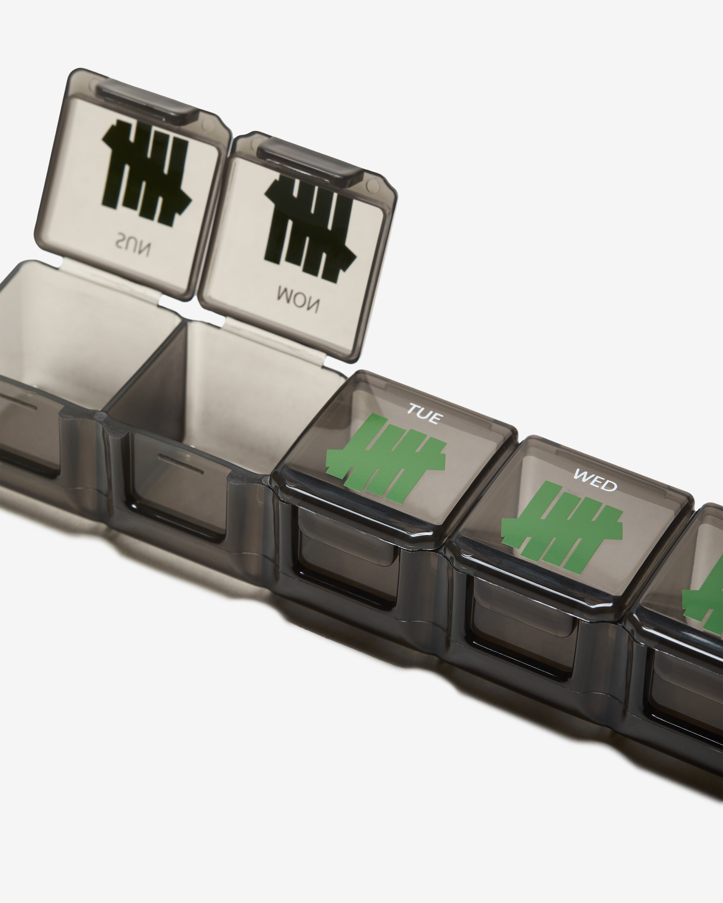 UNDEFEATED PILL BOX – Undefeated