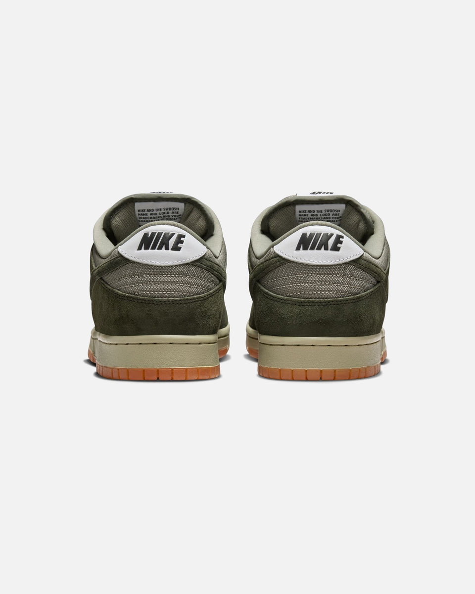 NIKE SB DUNK LOW PRO - SEQUIOA/ LIGHTARMY – Undefeated