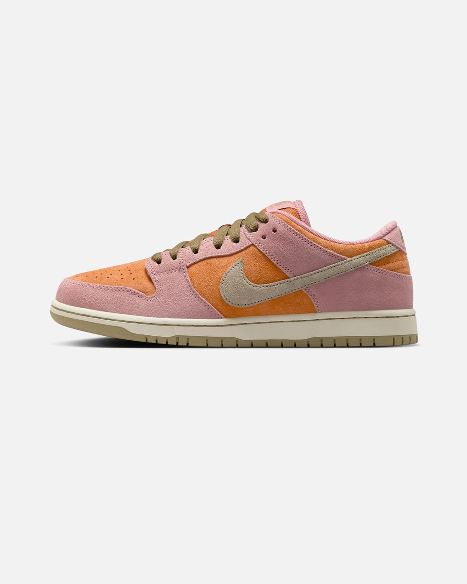 NIKE SB DUNK LOW PRO - REDSTARDUST/ NEUTRALOLIVE – Undefeated